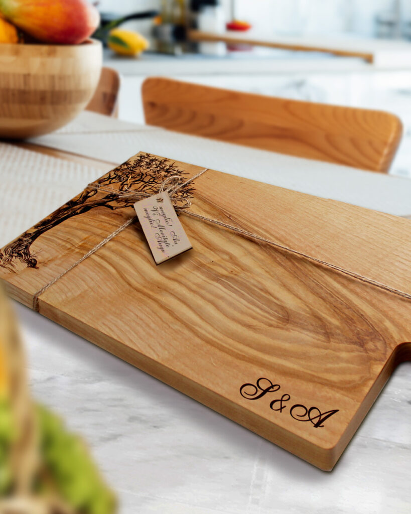 Tagliere in Legno "Benvenuti a Casa" Personalizzato con Nomi e Data ...